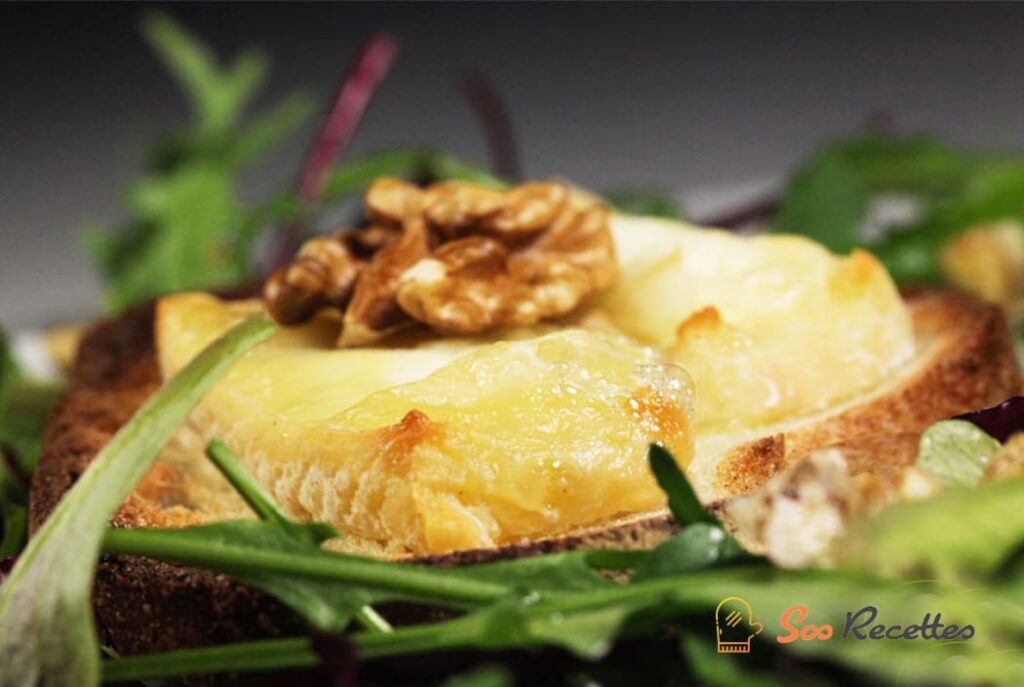 Le Toast de Chèvre Chaud aux Noix - Sos Recette