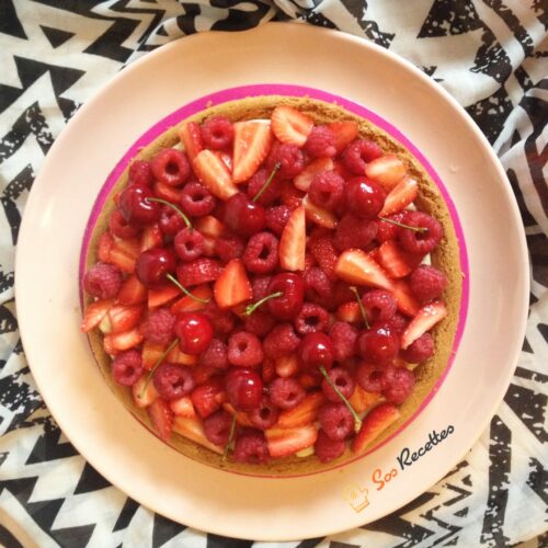 Tarte aux fruits rouges facile - Sos Recette